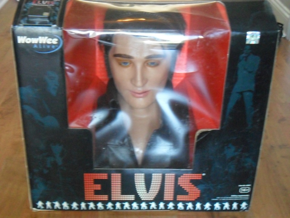 WowWee Alive Elvis Presley Robot Singing Talking Animatronic 9005 New ...