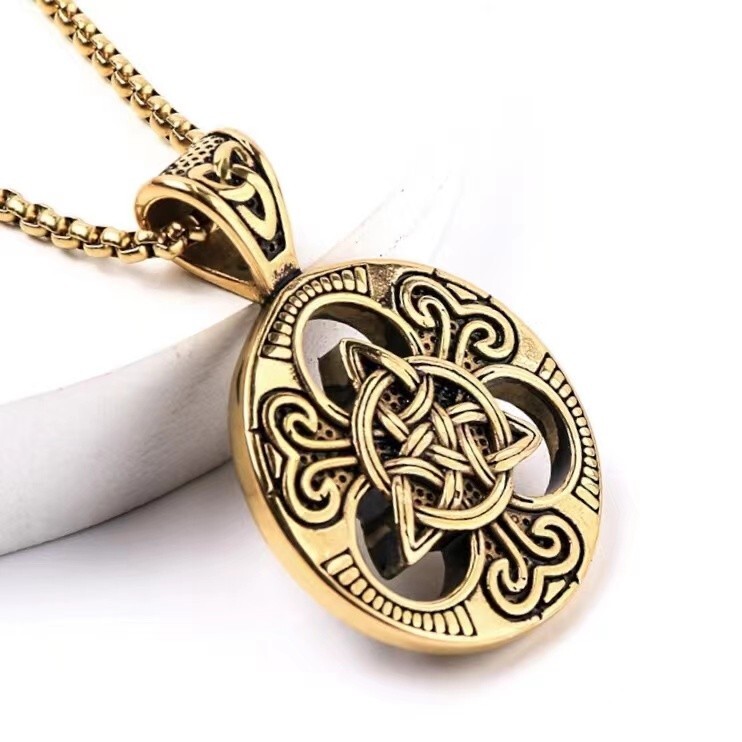 Mens Womens Gold Irish Celtic Trinity Knot Triquetra Pendant Necklace ...