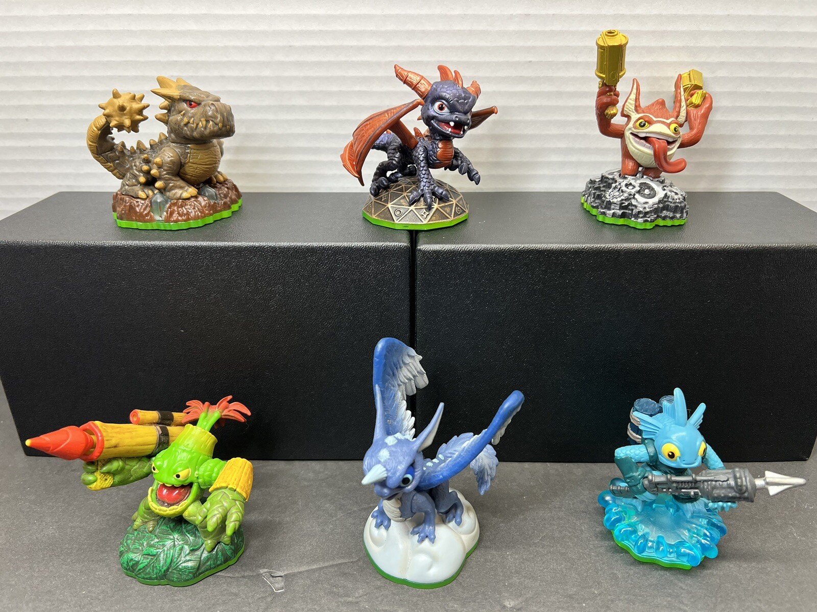 Skylanders: Spyro's Adventure 6 Figure Lot - Green Base | eBay