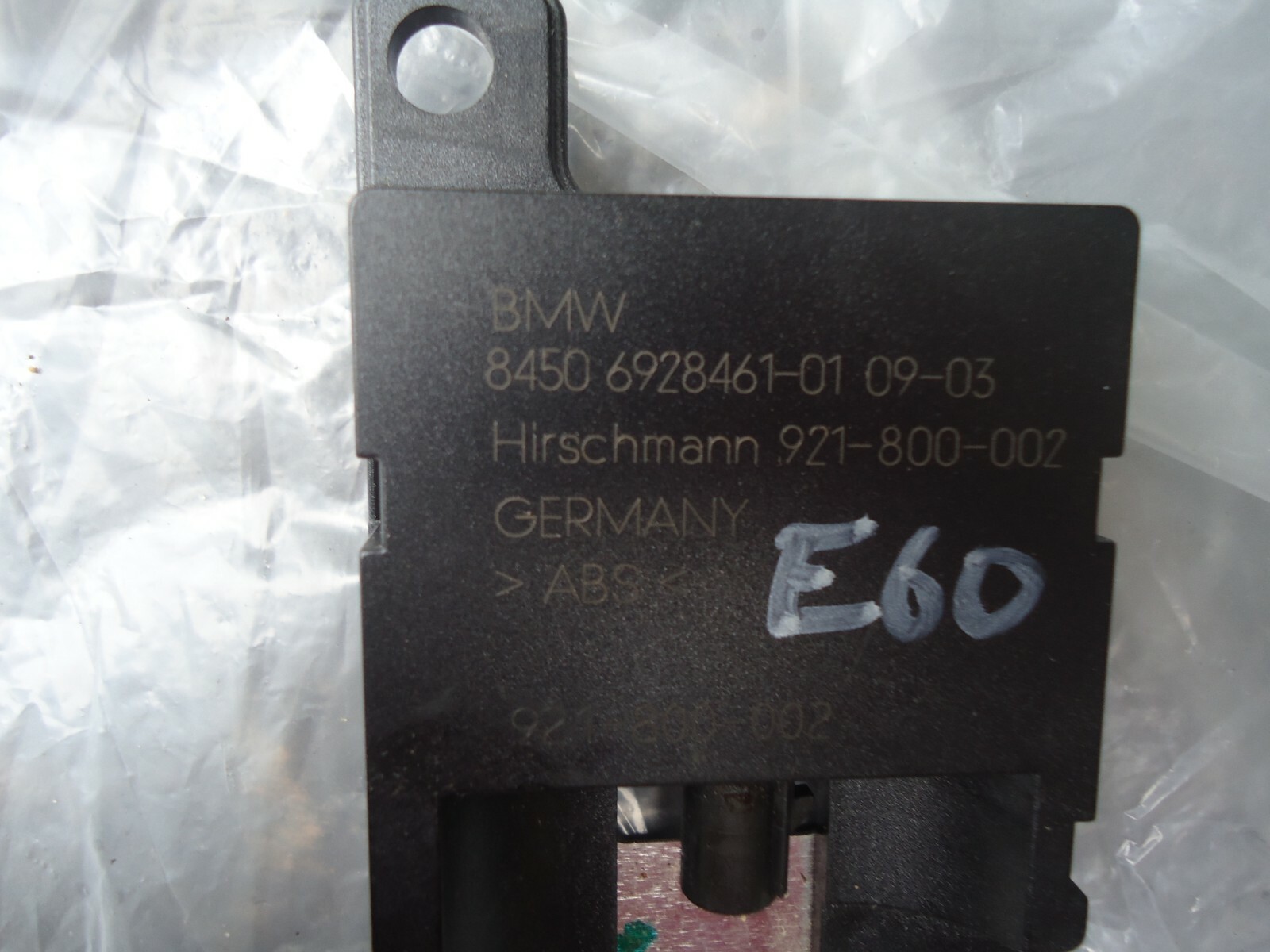 2004-2007 BMW E60 525i ANTENNA BLUETOOTH MODULE 84506928461-01 04-07 | eBay