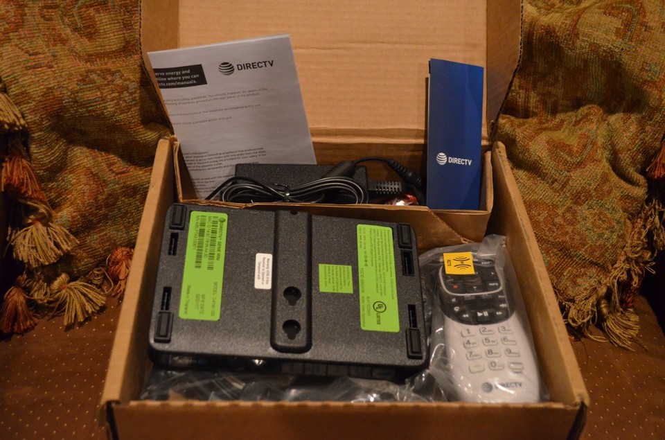 DIRECTV C41W-100 Wireless Genie Mini HD Receiver w/Cables power supply ...