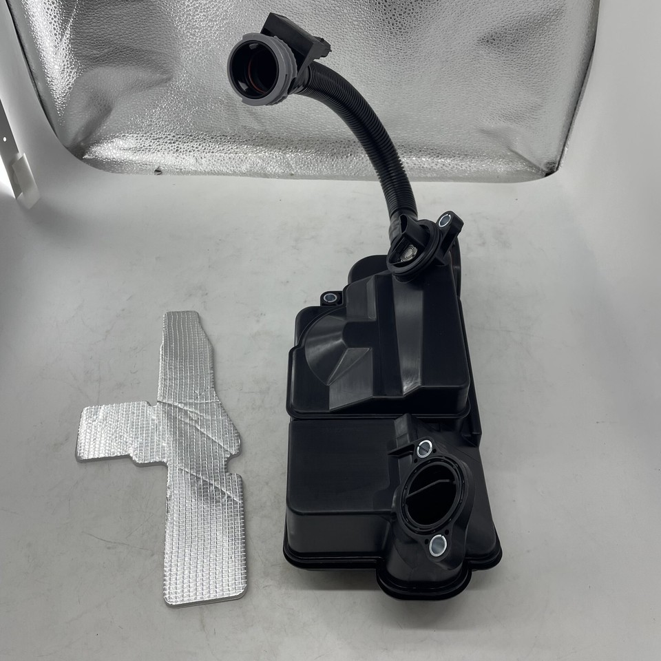 Motorcraft DC3Z6A785C Oil/Air Separator for 11-16 Ford PowerStroke 6.7L ...