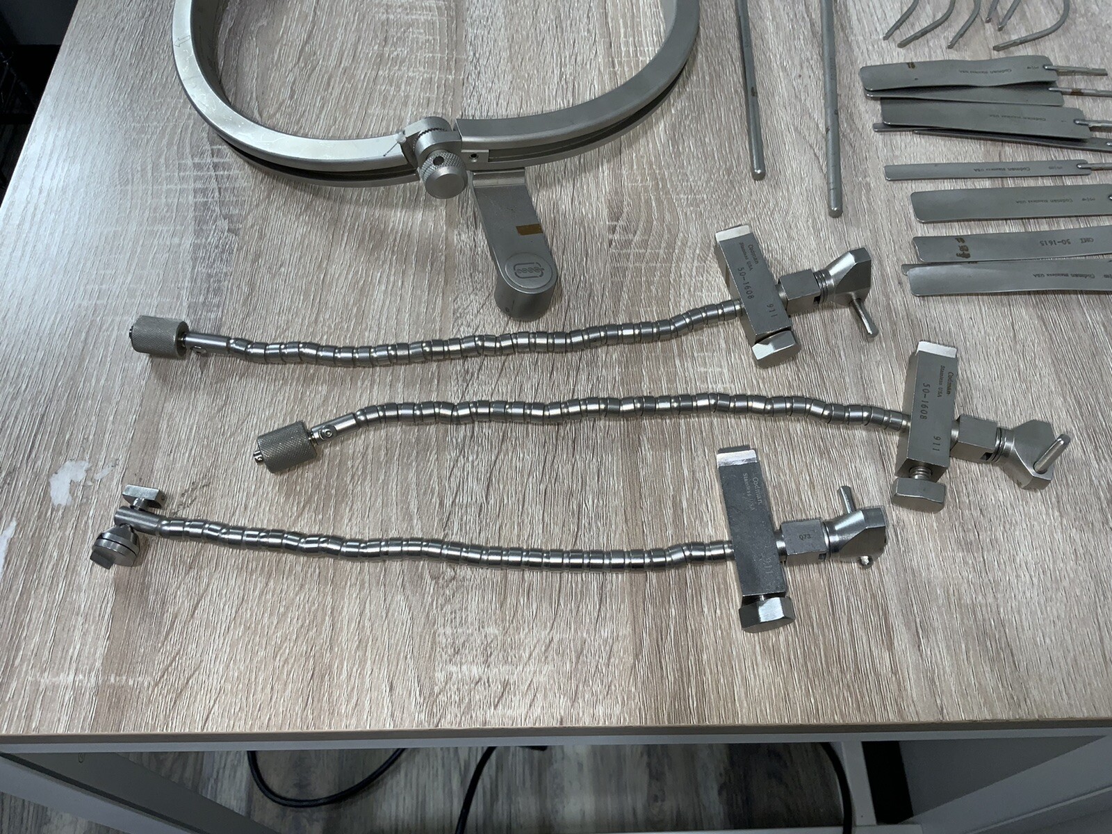 CODMAN Budde Halo Neuro Retractor Set | eBay