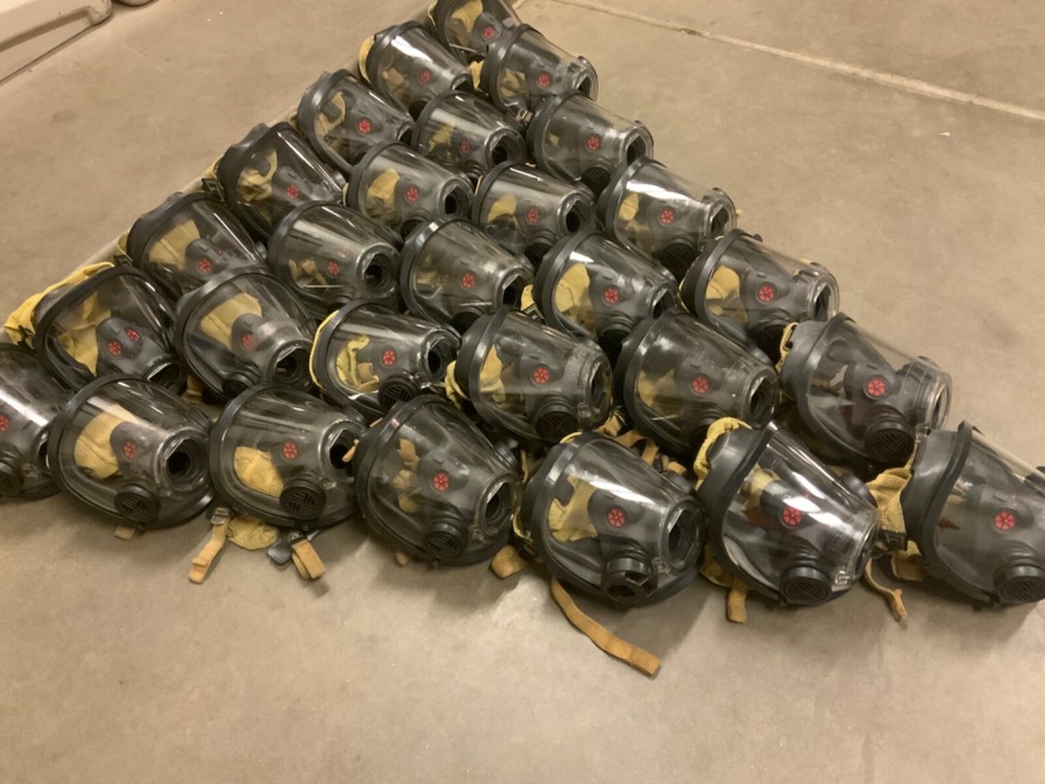 SCOTT AV-3000 HT MASK w/KEVLAR NETTING SIZE MEDIUM Firefighter SCBA AIR ...