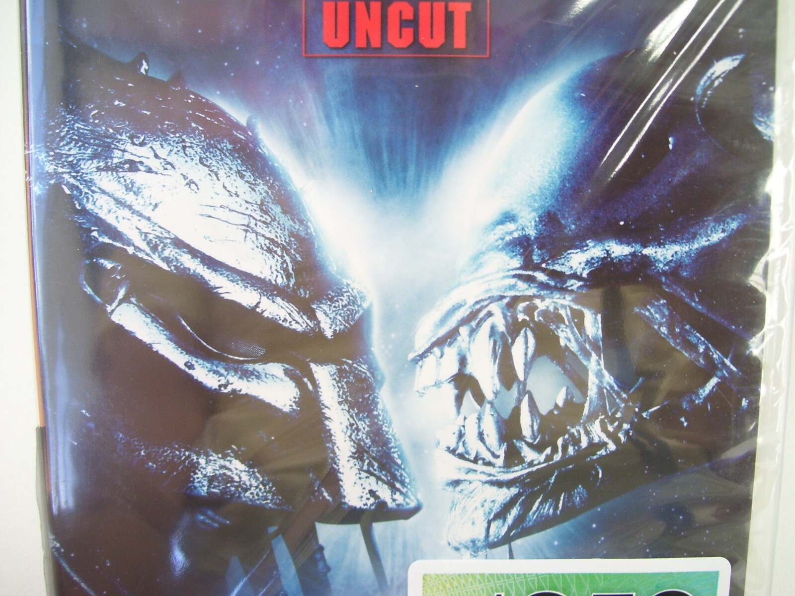 ALIENS VS. PREDATOR AVP2 REQUIEM UNCUT DVD MOVIE | eBay Australia