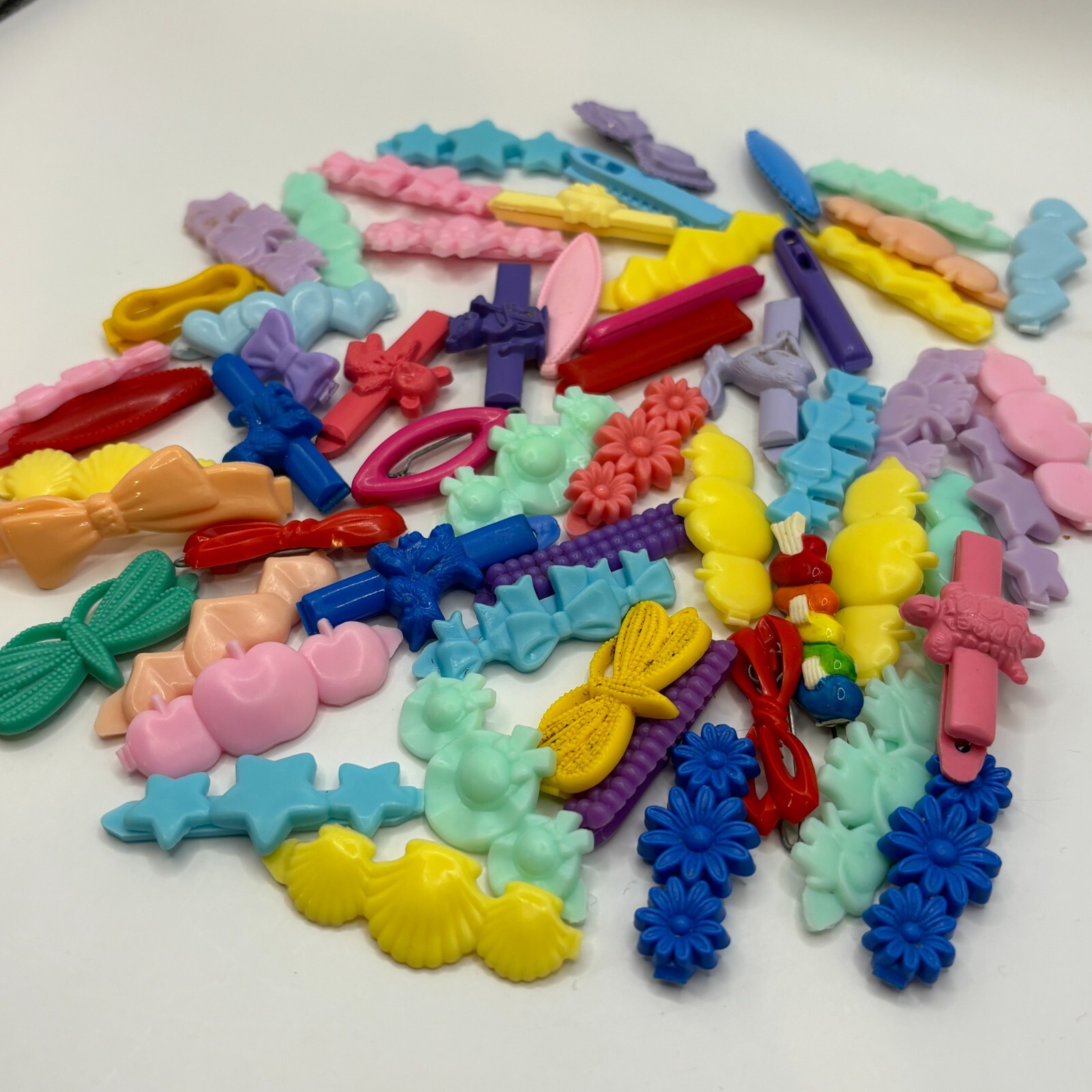 Vintage Girls Snap Tight Barrettes Huge Lot 57 Barrettes All Colors ...