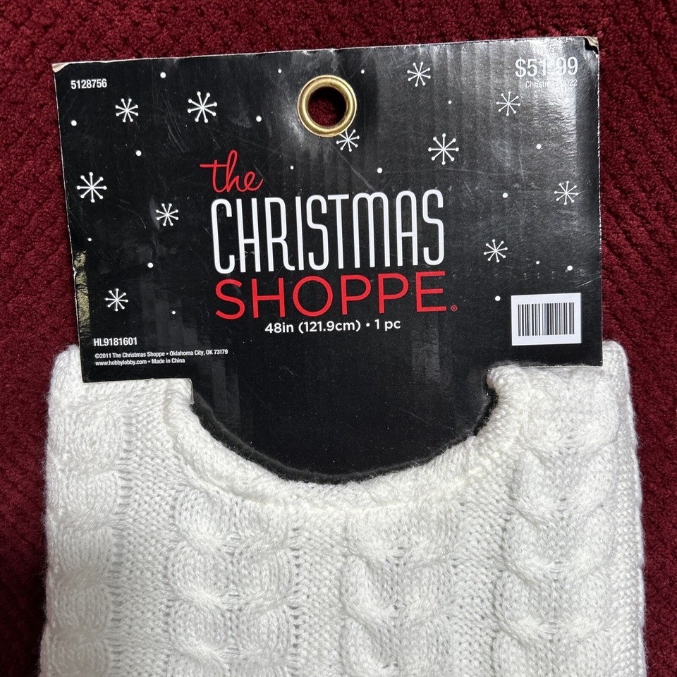 Tree Skirt 48 Inch Off White Cable Knit Pattern Quilted Tree Skirt ...