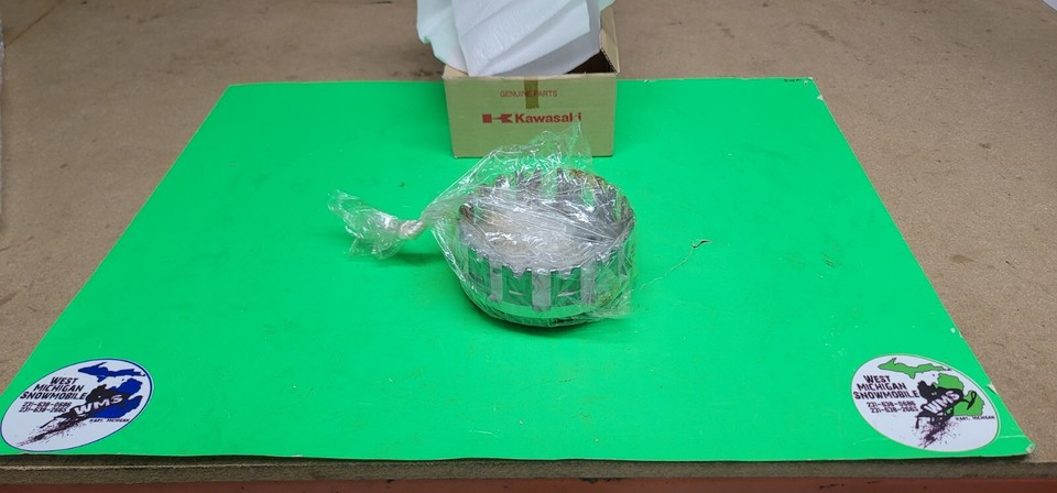 Kawasaki OEM Genuine Clutch Basket 2009-2021 KX250 KX250F 13095-0107 | eBay