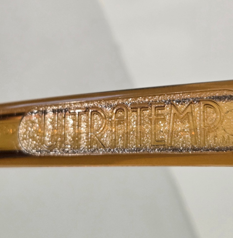 Vintage Ultratemp Amber Ladle/Spoon Robinson Knife Company. | eBay