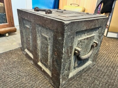 Antique Heavy Cast Iron Banker Strong Box Safe Stagecoach Railroad ...