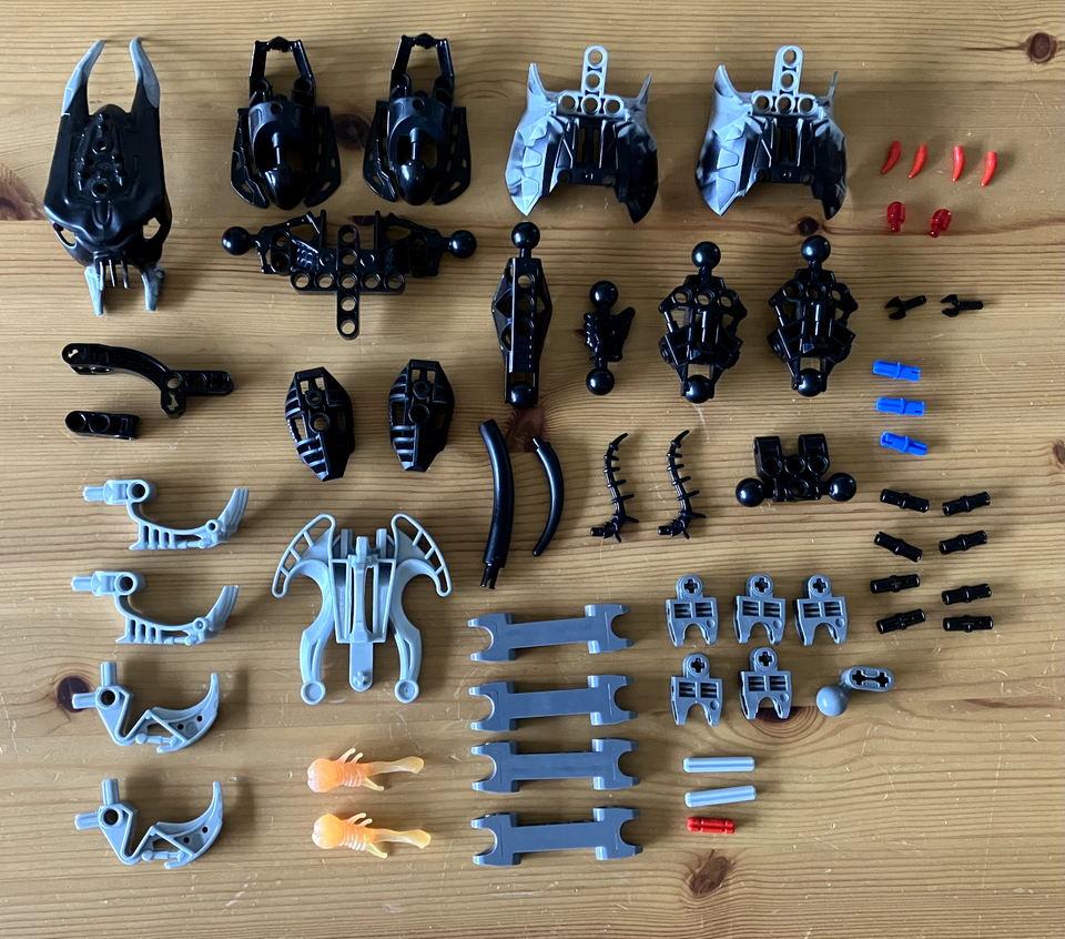 LEGO BIONICLE: Barraki Set (8916-8921). Complete w/ instructions ...