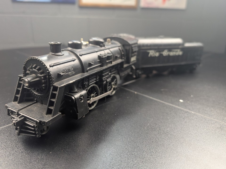 Lionel lines 239 64-66 steam engine Columbia 2-4-2 scout and Coal car ...