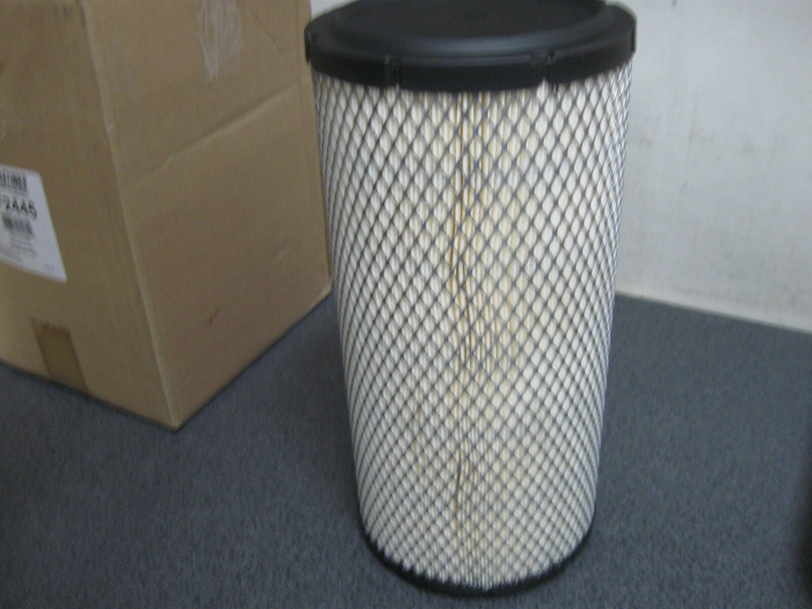 Manitou 563416 - Air filter cross reference