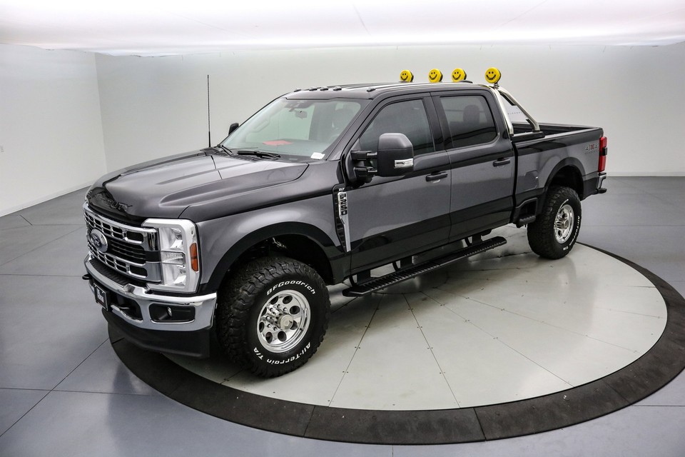 2025 Ford F-250 Highboy Classic SC 720HP 4x4 Crew MSRP $85825 | eBay