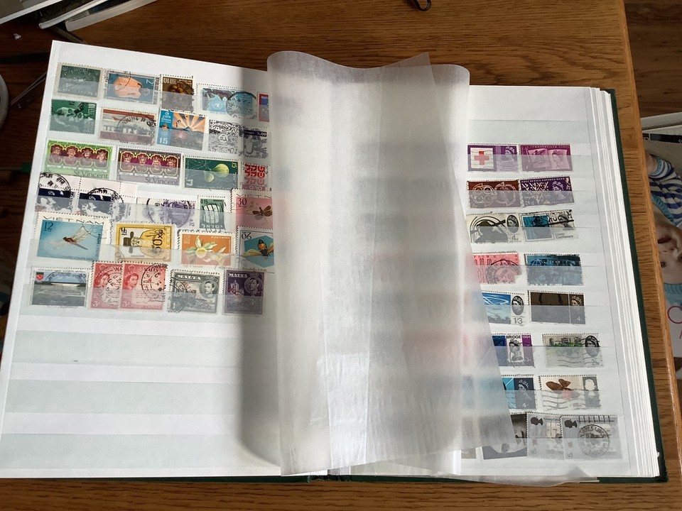 WH Smith stamp album world wide stamps 11 pages incl UK GB Stockbook ...