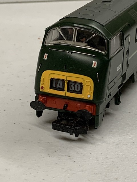 Mainline 37064 BR Green Warship Class 42 Diesel LOCO D824 Highflyer MIB ...