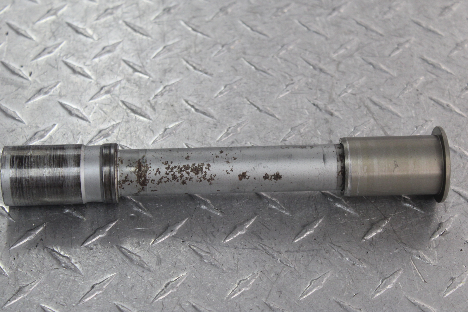 2010 BMW K1300GT FRONT WHEEL RIM AXLE PIVOT BOLT 3144 8526440 | eBay