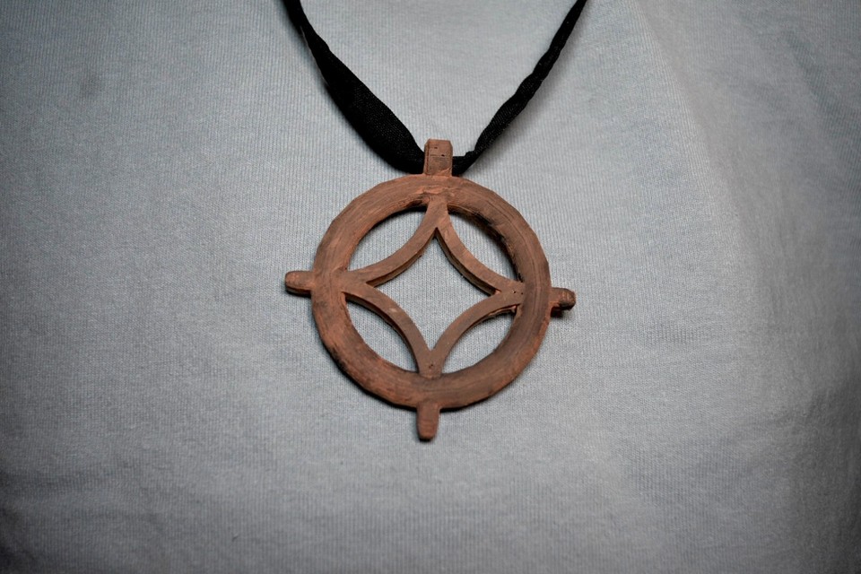 Planet of the Apes Window Inspired Caesar Diamond Home Symbol Pendant ...