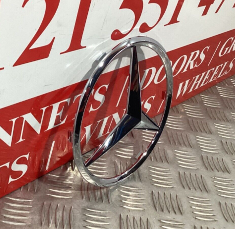 Genuine Mercedes-Benz Silver Radiator Grille Star Badge Emblem ...