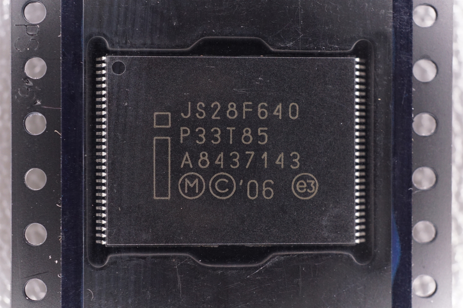 JS28F640P33T85A Intel 64Mb Flash NOR Memory 4M x 16 3V 85ns 56 Pin TSOP ...