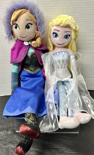 Disney Store Frozen 21” Anna & 18” Elsa The Snow Queen Frozen 2 Plush ...