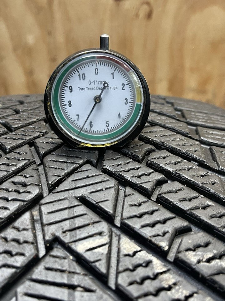 2X 275 35 R22 104V Pirelli Scorpion Winter M+S 6MM TREAD PART WORN TIRE ...
