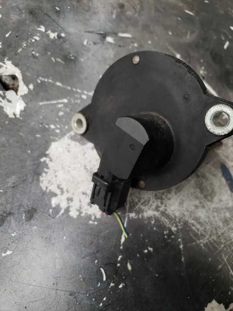 2004 - 2007 FORD TAURUS 3.0 Gas Intake Manifold Air Valve P 5H2E-9L490 ...