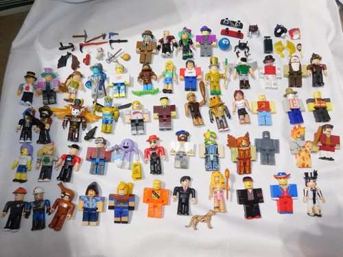 Roblox Mixed Action Figures and Accessories Toys Big Lot OF 52 | eBay