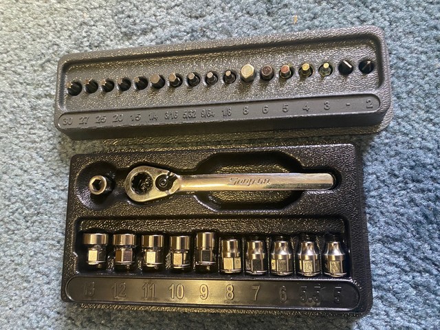 Snap-on 112RTSMA 12 PC Low Profile Metric Socket & Ratchet Set 6 Point ...