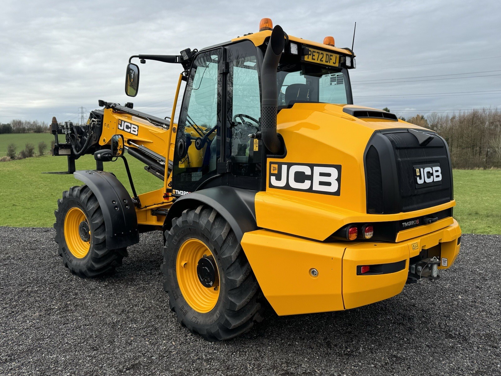2022/72 JCB TM320s Agri Pivot Steer Loader / Loadall / Telehandler ...