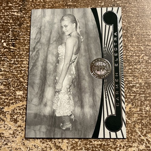 2005 TOPPS FIRST ROW ACTRESS MODEL BLACK WHITE CARMEN ELECTRA /225 #147 ...