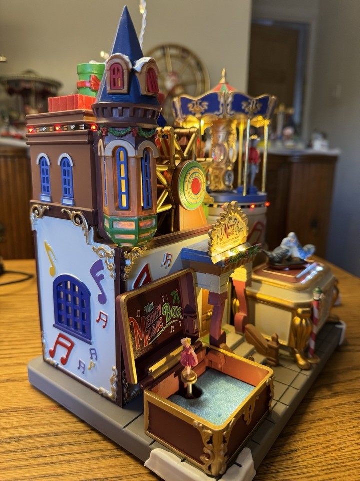 Lemax The Merry Music Box (Noisy Humming) | eBay UK