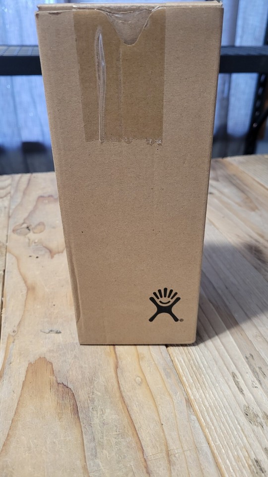 NEW IN BOX Hydro Flask 32 oz Wide Mouth Bottle With Flex Cap — Rain ...