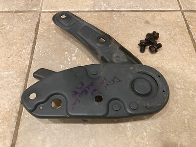 91-94 Toyota Landcruiser FJ80 2nd Row Rear Seat Folding Lever Hinge ...