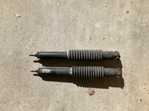 2002-208 Ford Crown Victoria LX SPORT REAR Shock OEM Marauder | eBay
