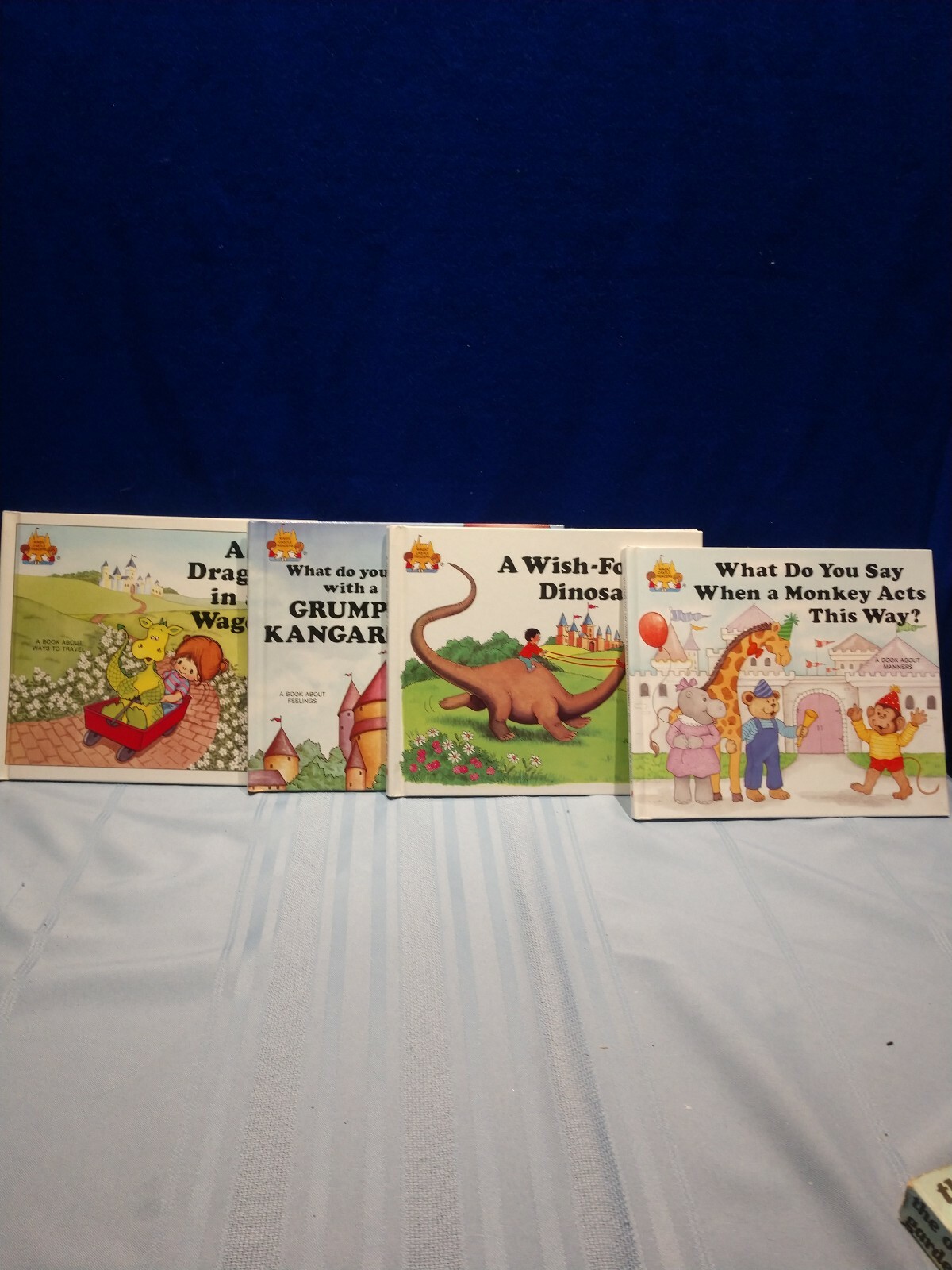 Set Of 4 Magic Castle Reader Children's Books | eBay