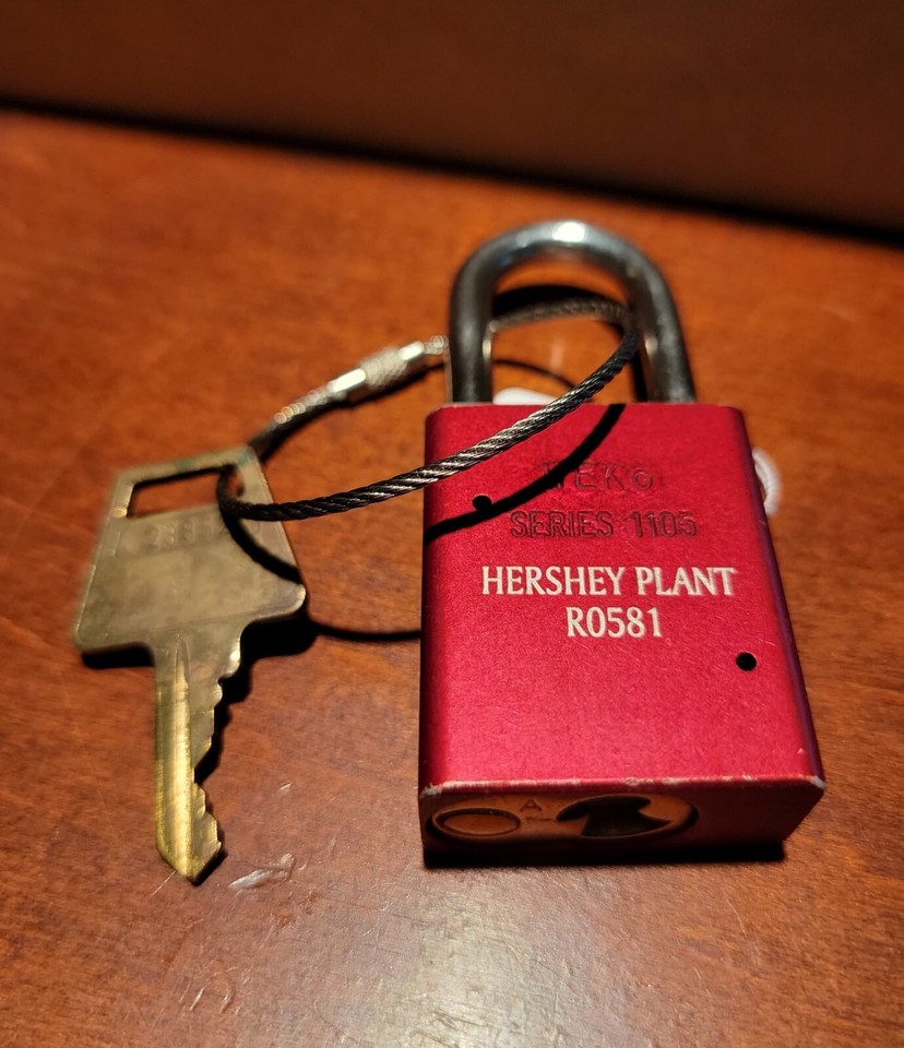 American Lock Series 1105 Hershey Plant Padlock with Original Key | eBay