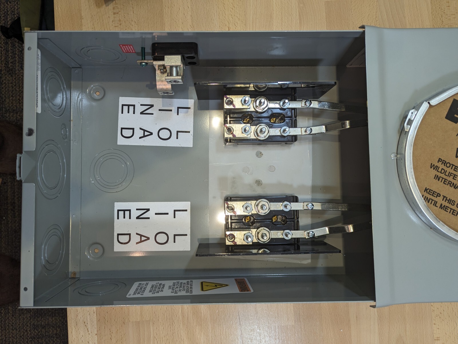 EATON 114TB Safety Socket Meter Box 4 Jaw 100A 600V 1 Phase 3 Wire | eBay