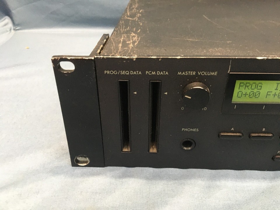 **READ** Korg M1R Rack Mount Synthesizer Sound Module | eBay