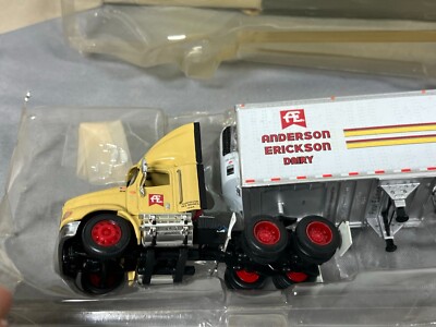 ANDERSON ERICKSON AE Dairy International 9100i Reefer DCP 1:64 NIB ...