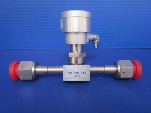 Swagelok SS-6BK-V19-VP1C Bellows Sealed Valve, 1/2" FVCR, Polyimide ...