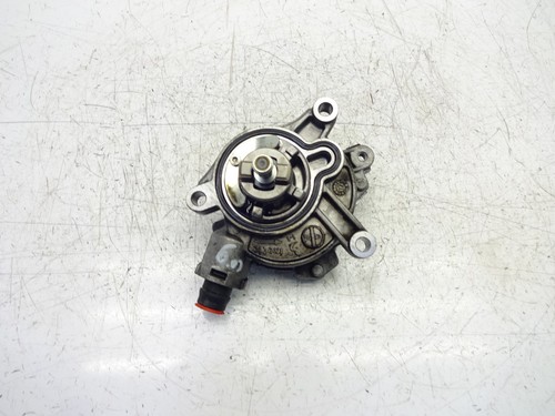 Unterdruckpumpe für Volvo S80 S60 V60 V70 XC60 XC70 2,0 D3 D4 D5204T2 ...