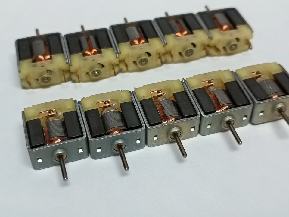 TYCO afx tomy , 6 ohms MABUCHI Long Shaft Box MOTOR. lot of 10 motors ...