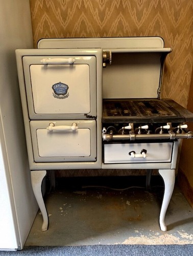 Garland 4 burner Antique Gas Stove Lt gray and off white colors. | eBay
