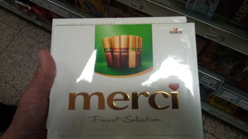 STORCK - MERCI Finest Selection Milk + Dark Chocolate 250g - German ...