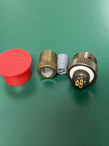 SOURIAU-SUNBANK ~ MS3116E8-3S ~ PLUG CONNECTOR 851 3C 3#20 Skt | eBay