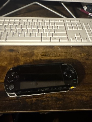Sony PSP-3000 Handheld System Silver, Includes Charger Battery | eBay