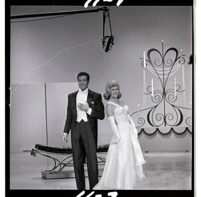Host Hugh O'Brian Ginger Rogers On Hollywood Palace 1964 OLD TV PHOTO 8 ...