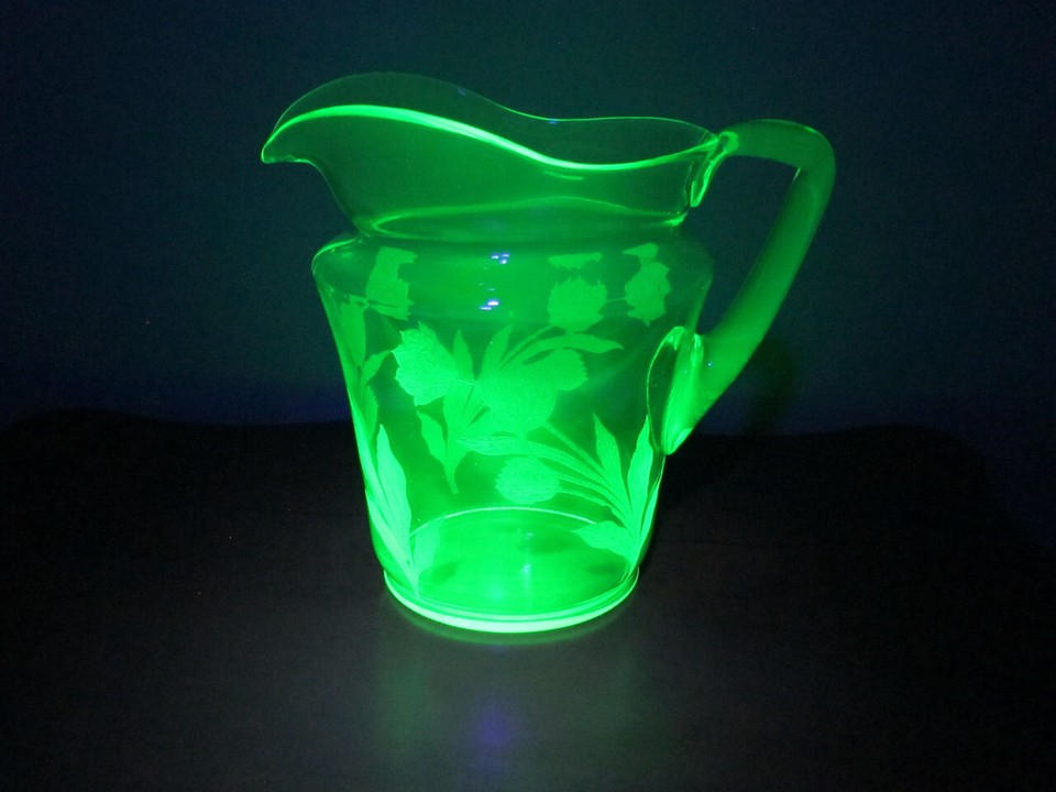Pitcher Depression Uranium Glass Tulip Pattern Cambridge Uranium Green ...