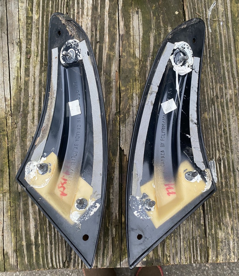 1998-2002 Chevrolet Camaro Z28 Rear Quarter Panel Spoiler Extension ...